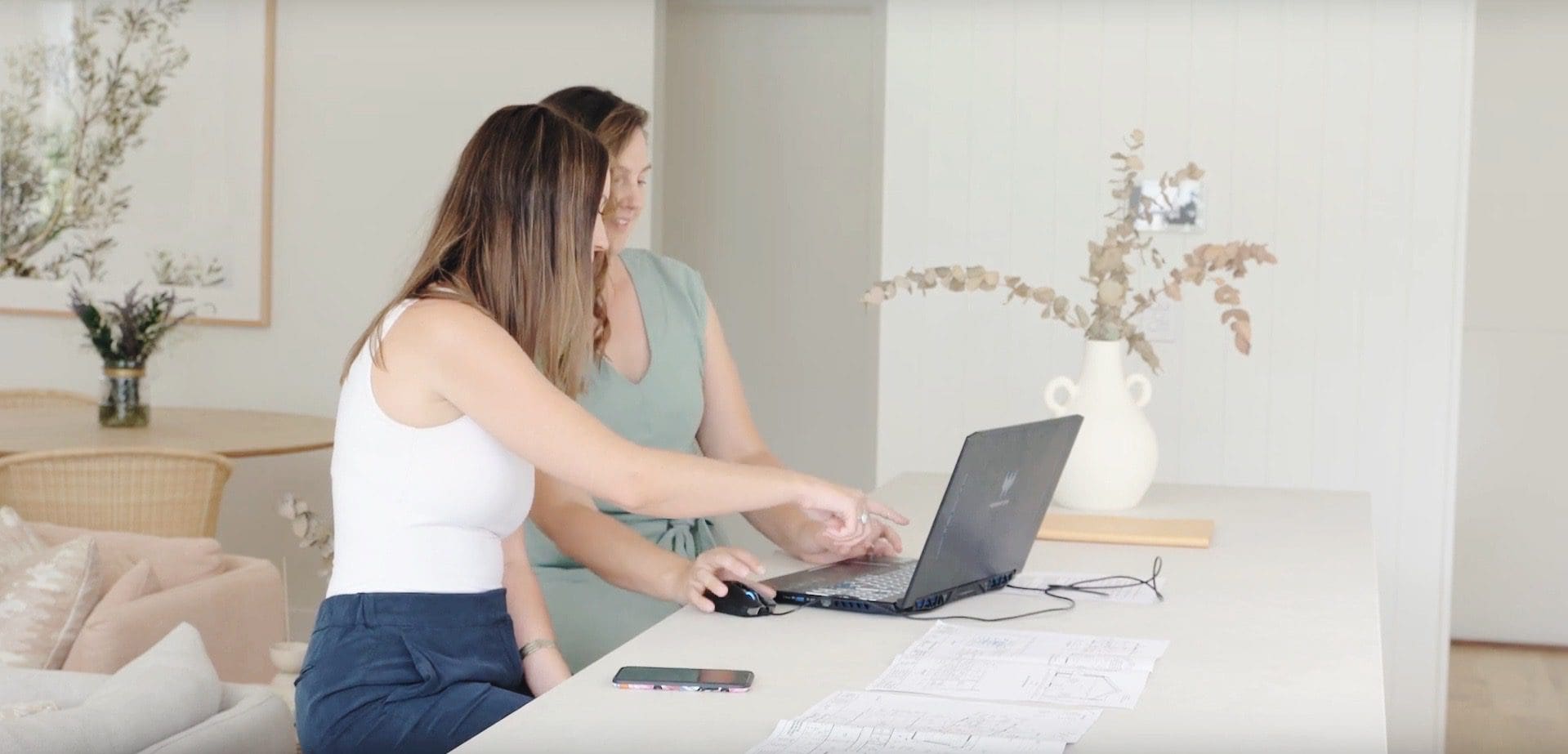 inner-banner - Arei Designs